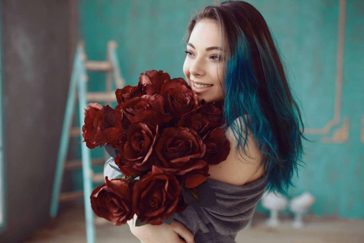 San Valentín 2025, la tradición de regalar rosas se reinventa con teleROSA - {DF} DiarioFinanciero